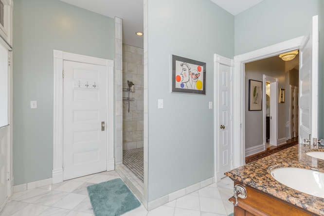 On the Market: Benton Park West's "Independence Mansion"